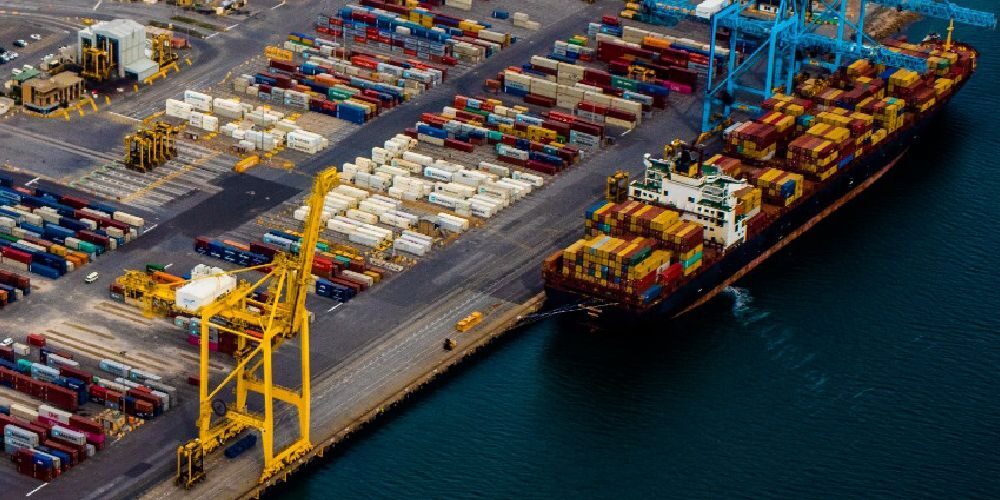 Port Facilities | Shah Aziz Shipping Line